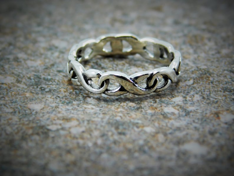 Sterling Silver Endless Infinity Ring / Continuous Infinity - Etsy