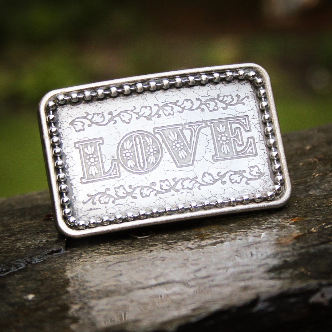 Belt Buckle: Rustic Love - Etsy