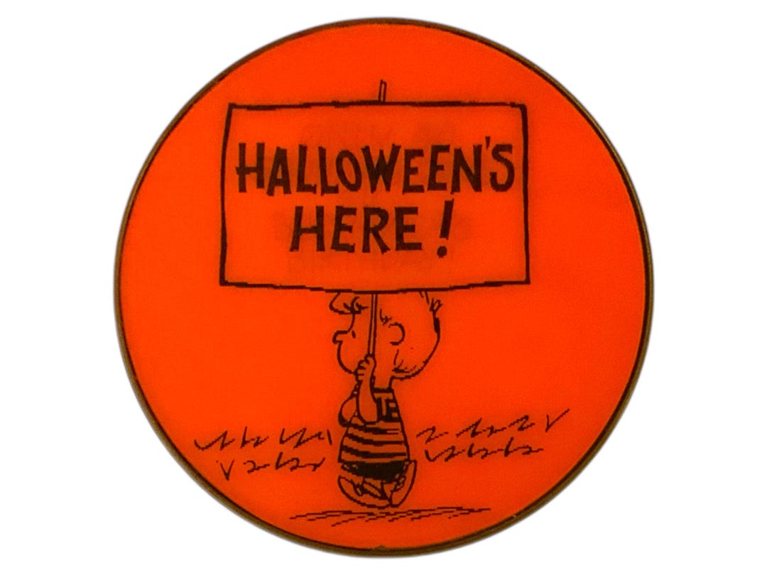 Vintage Peanuts Charlie Brown Linus Halloween’s Here Pin Beethoven’s ...