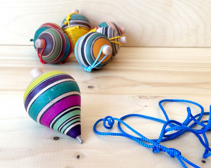 Wooden Vintage Spinning Top, Handmade Tops, Spinning Tops, Spinning Top ...