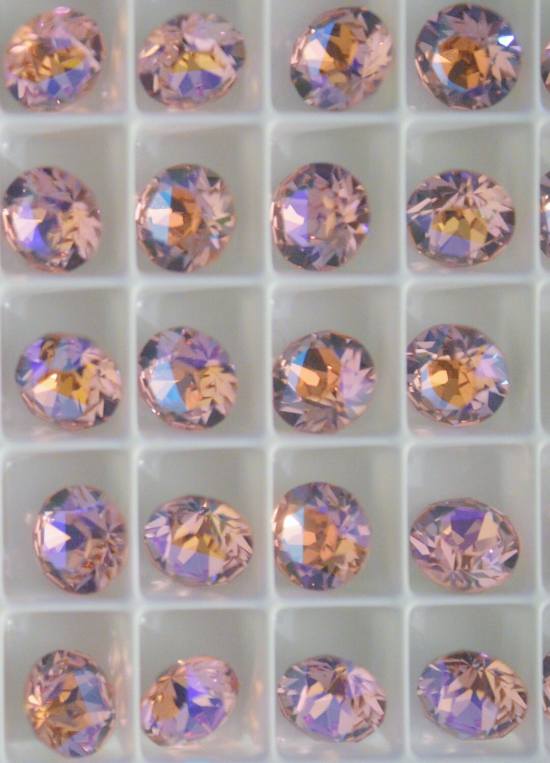 12 Pieces 8mm 1088 Light Rose GB Glacier Blue Crystal 39ss Chatons With ...