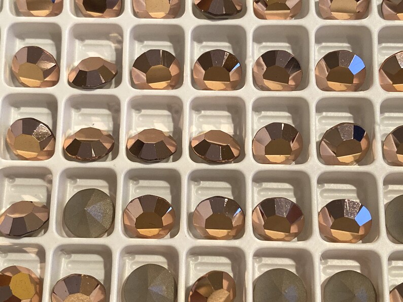 12 pieces 8mm PRECIOSA Capri Gold Crystal Chaton 39ss MAXIMA | Etsy
