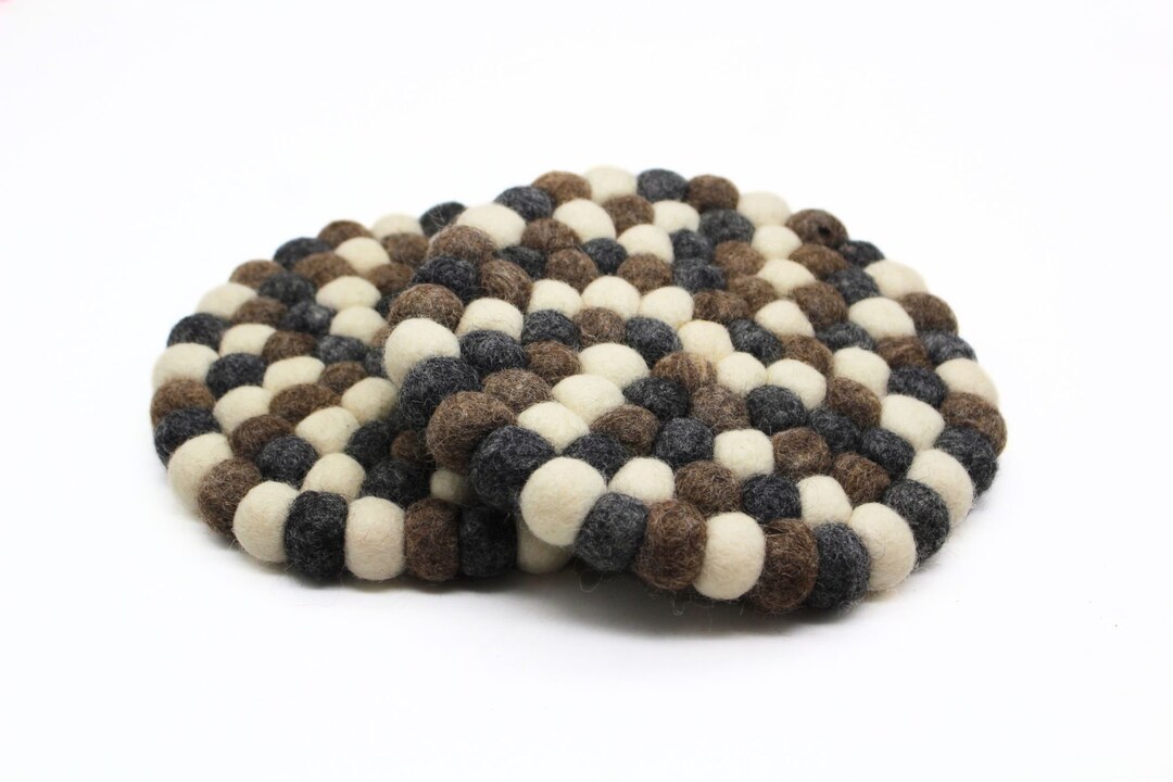 Felt Ball Trivet, 20 Cm Handmade Round Wool Ball Trivet Sets Kitchen ...