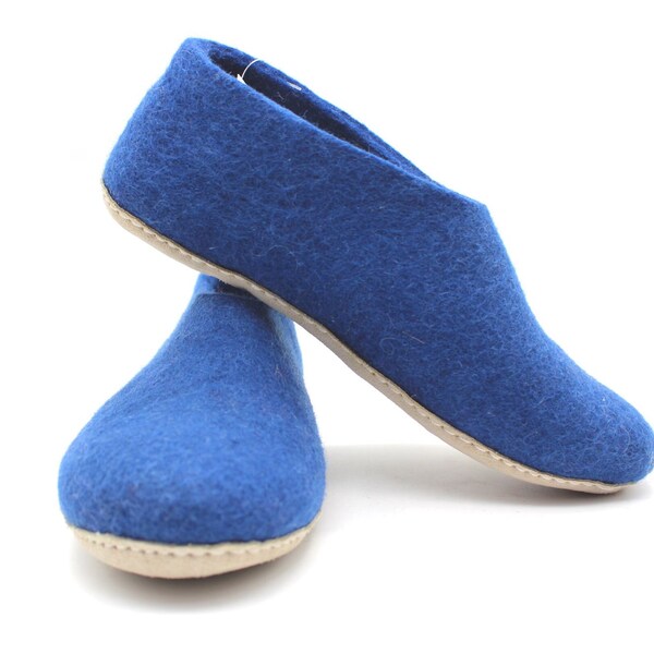 Felt Slippers - Etsy