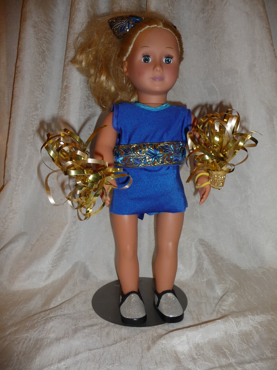 Check Out This Groovy Gal Leading the Cheer Group - Etsy