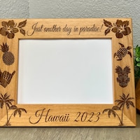 Hawaiian Seashell Frame With Print of Hula Maiden - Etsy