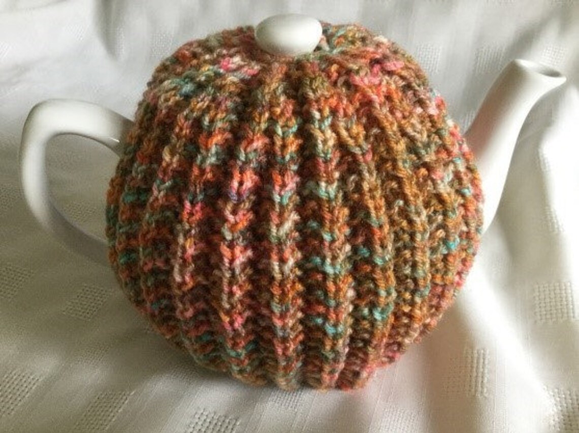 Traditional Style Tea Cosy Knitting Pattern. 2 Sizes ORIGINAL - Etsy UK