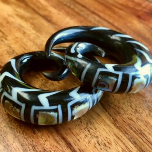 PAIR of Unique Organic Ebony Wood Spiral Tapers/plugs Gauges - Etsy