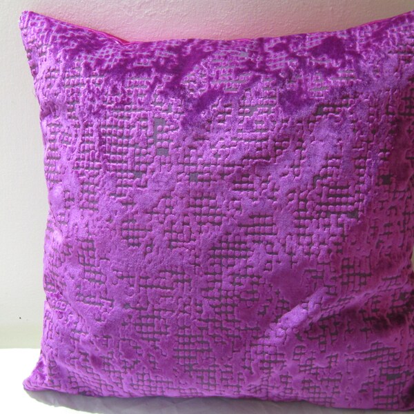 Magenta Cushion - Etsy UK