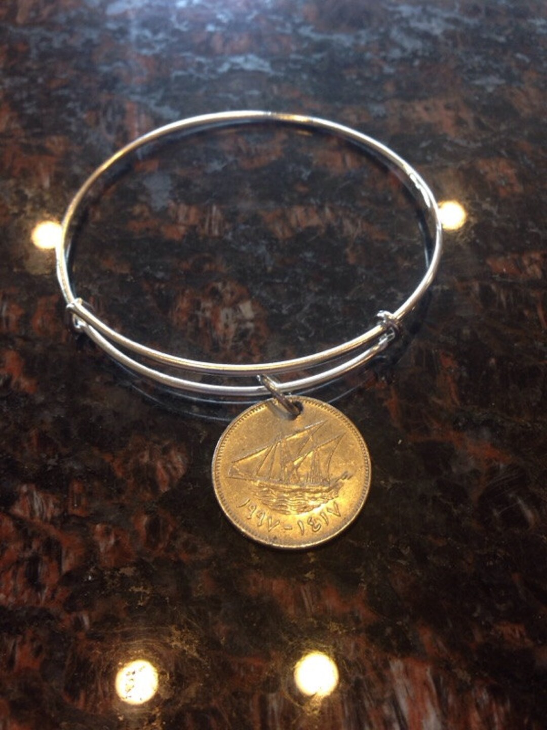 Kuwait 50 Fils Expandable Style Wire Bangle Bracelet - Etsy