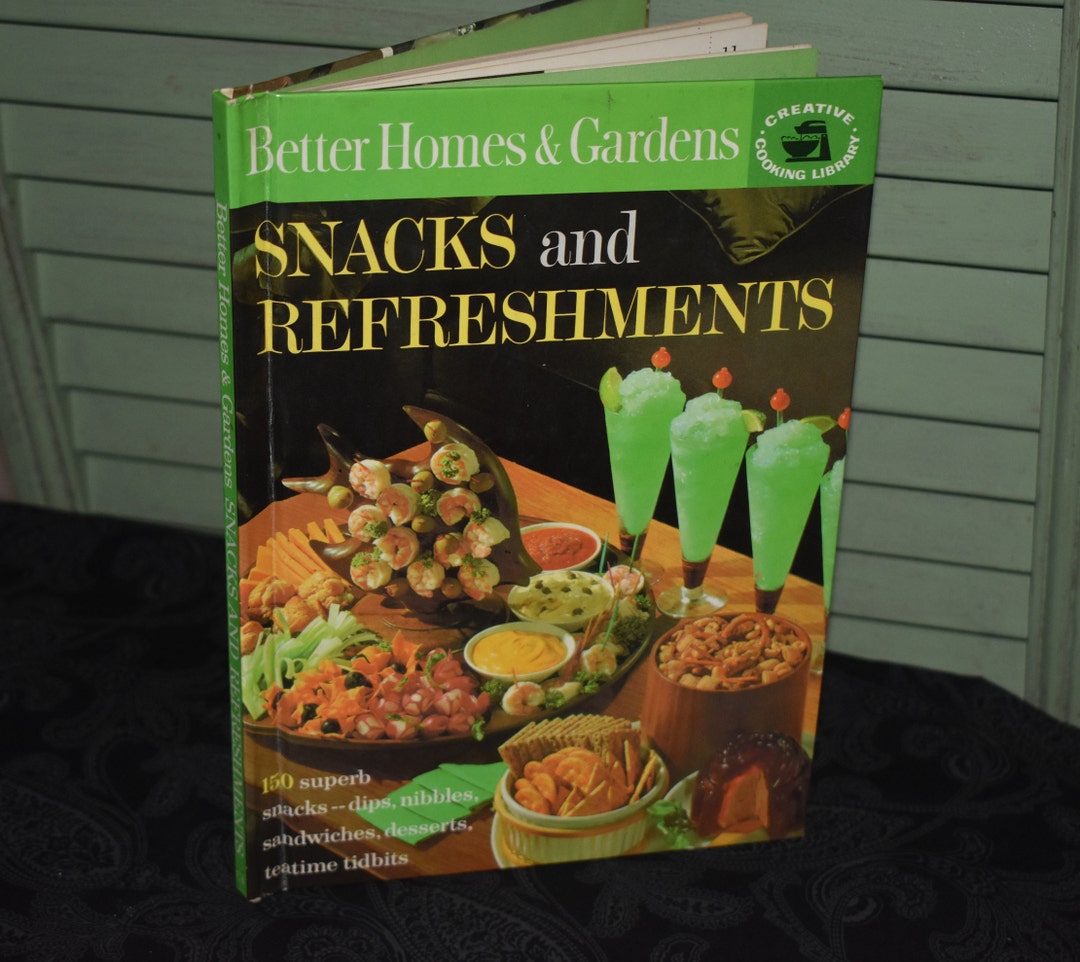Vintage Mid Century 1963 Better Homes & Gardens SNACKS and REFRESHMENTS ...