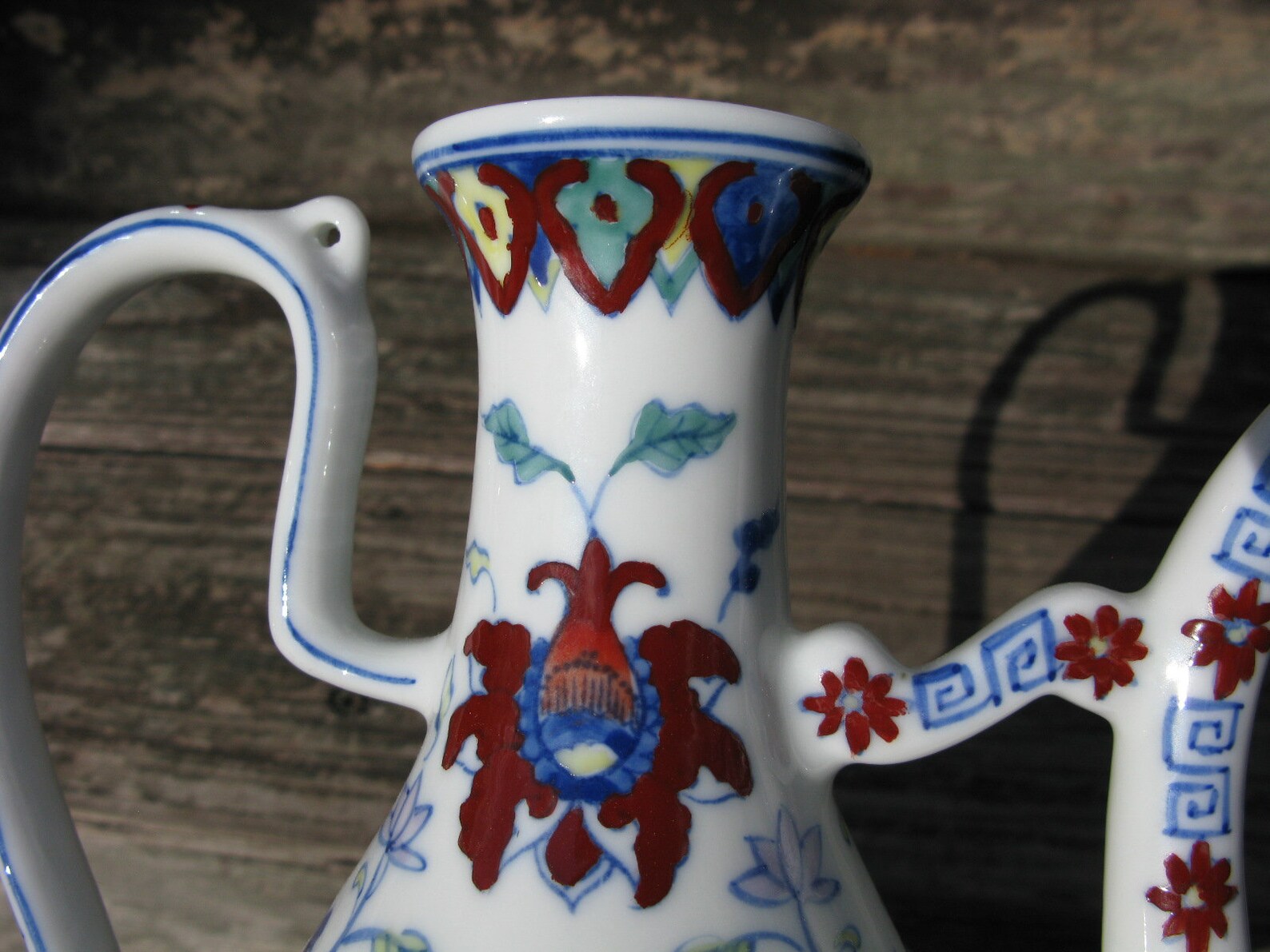 Vintage Chinese Porcelain Ewer Hand Painted Wucai Enamels Foo Dog 9.5 ...