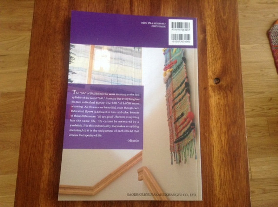 SAORI Book- "saori- Self Innovation Through Free Weaving" by Misao Jo ...