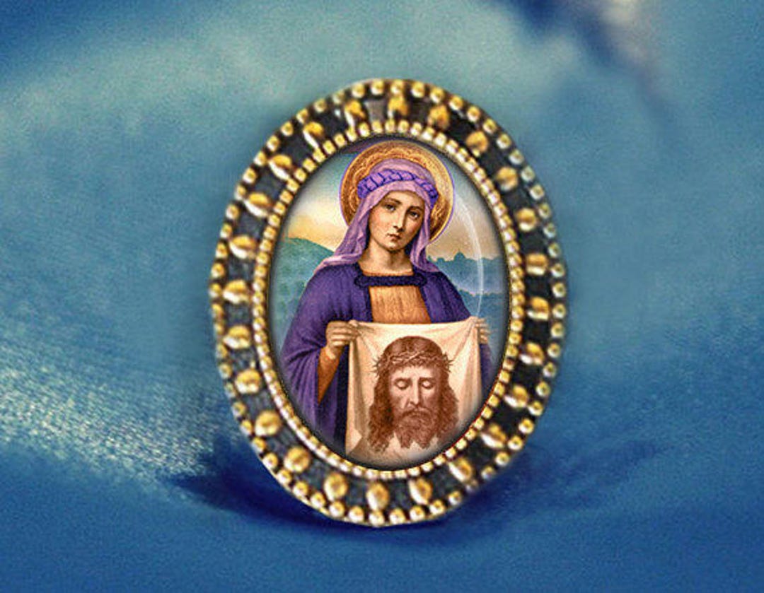 St Veronica and the Holy Face Jesus Brooch Catholic Broach Antique Gold ...