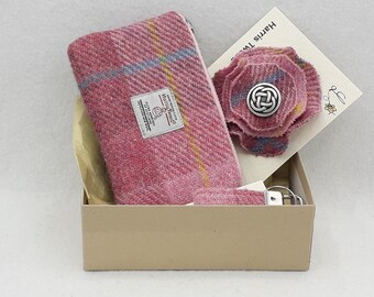 HARRIS TWEED Accessory Gift Set / Handmade in Scotland/ Pink | Etsy