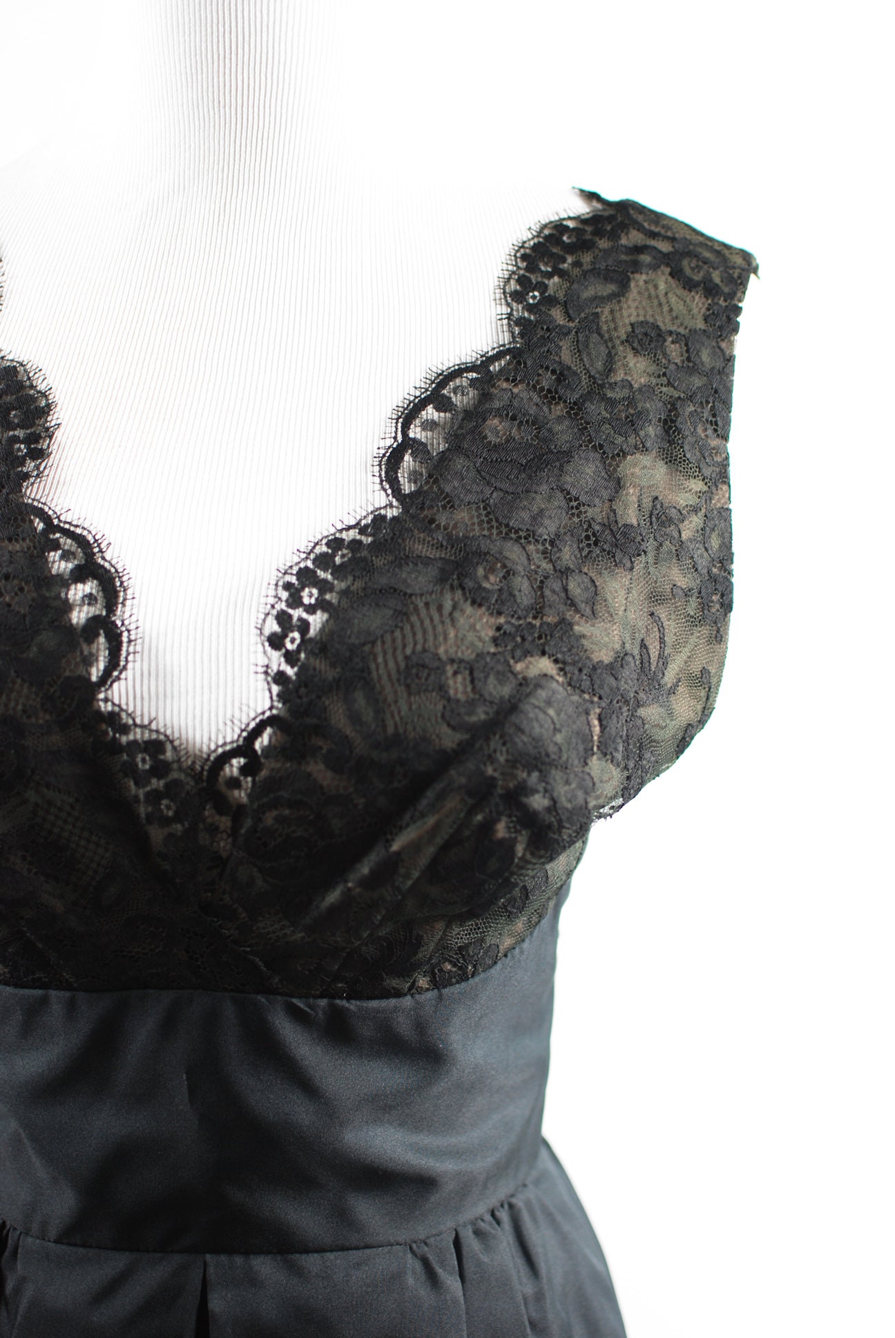 1960's 'Helen Rose' Designer Black Taffeta & Lace | Etsy