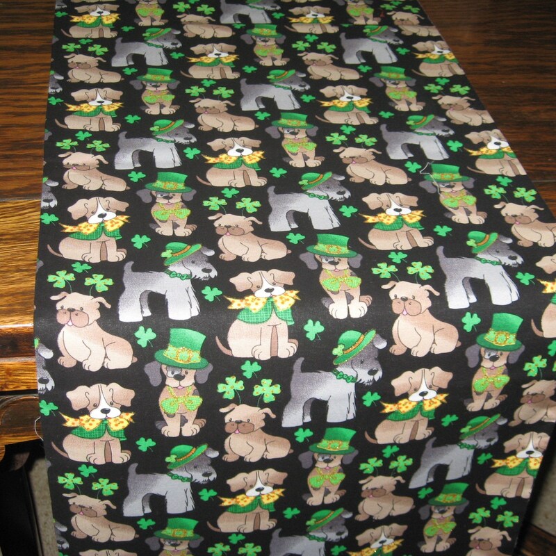 Dogs Table Runner - Etsy