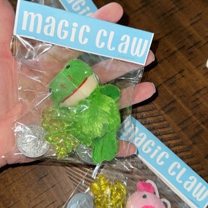 MAGIC CLAW Machine Party Favor, Birthday Party Decorations, Kids Party ...