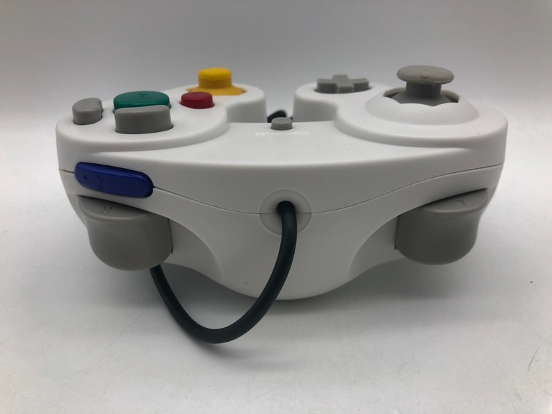 Nintendo Game Cube White Classic Controller Gamepad | Etsy