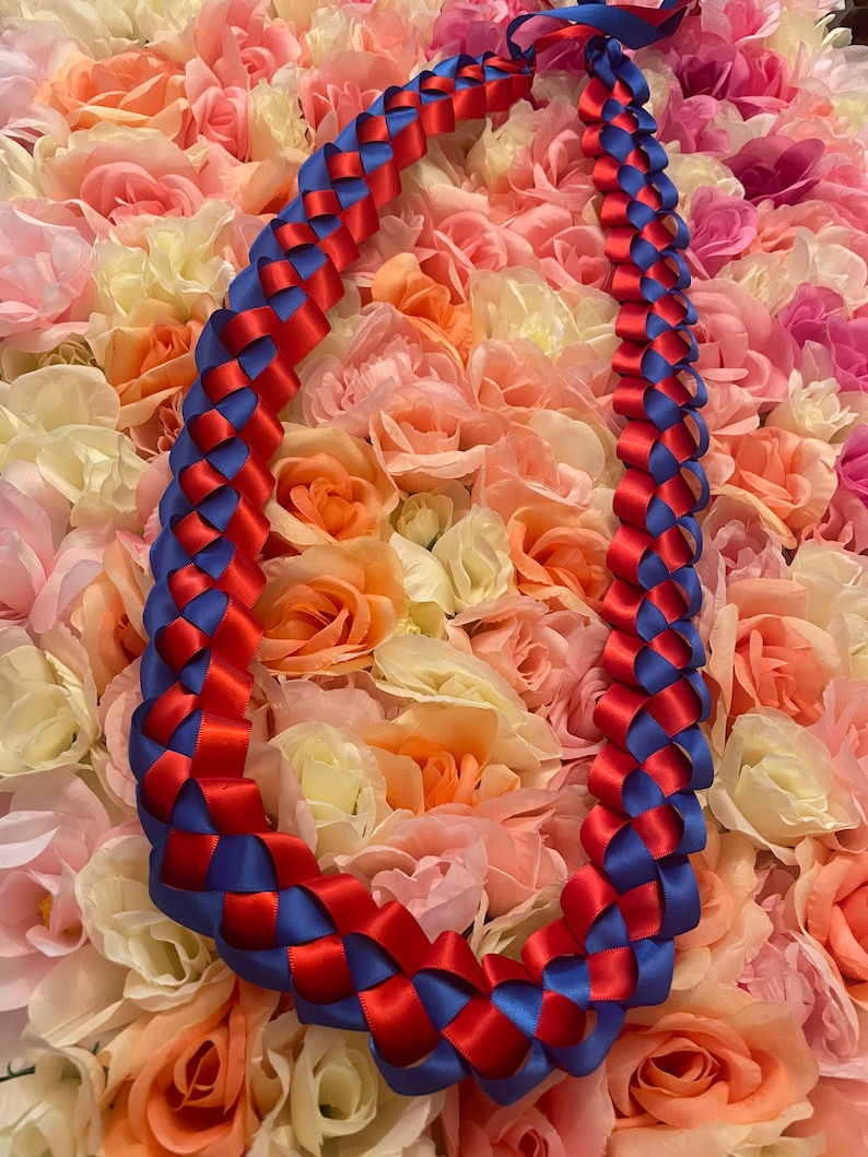 Personalized Graduation Lei - Etsy
