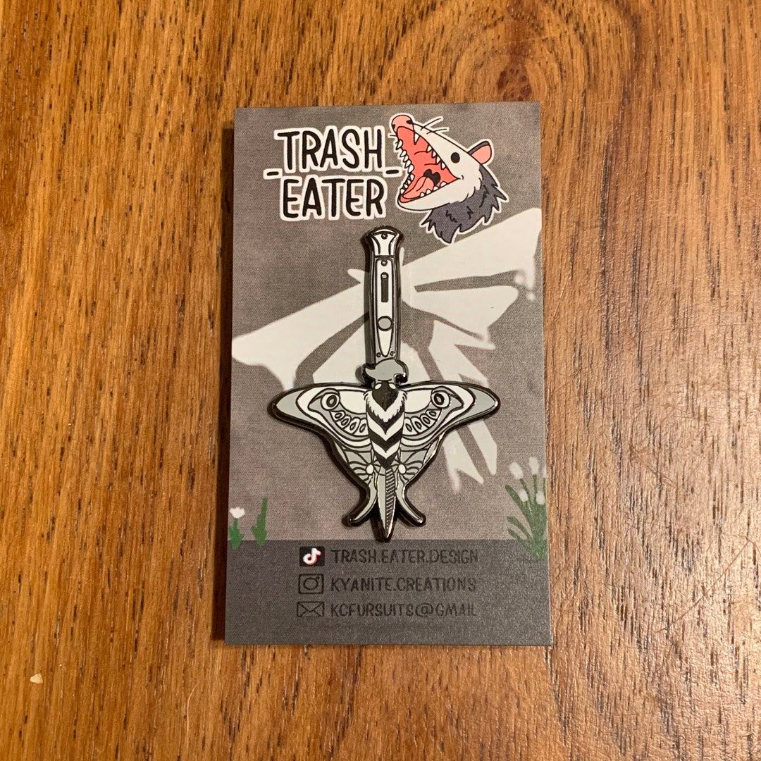 Moth and Switchblade TLOU Enamel Pin - Etsy