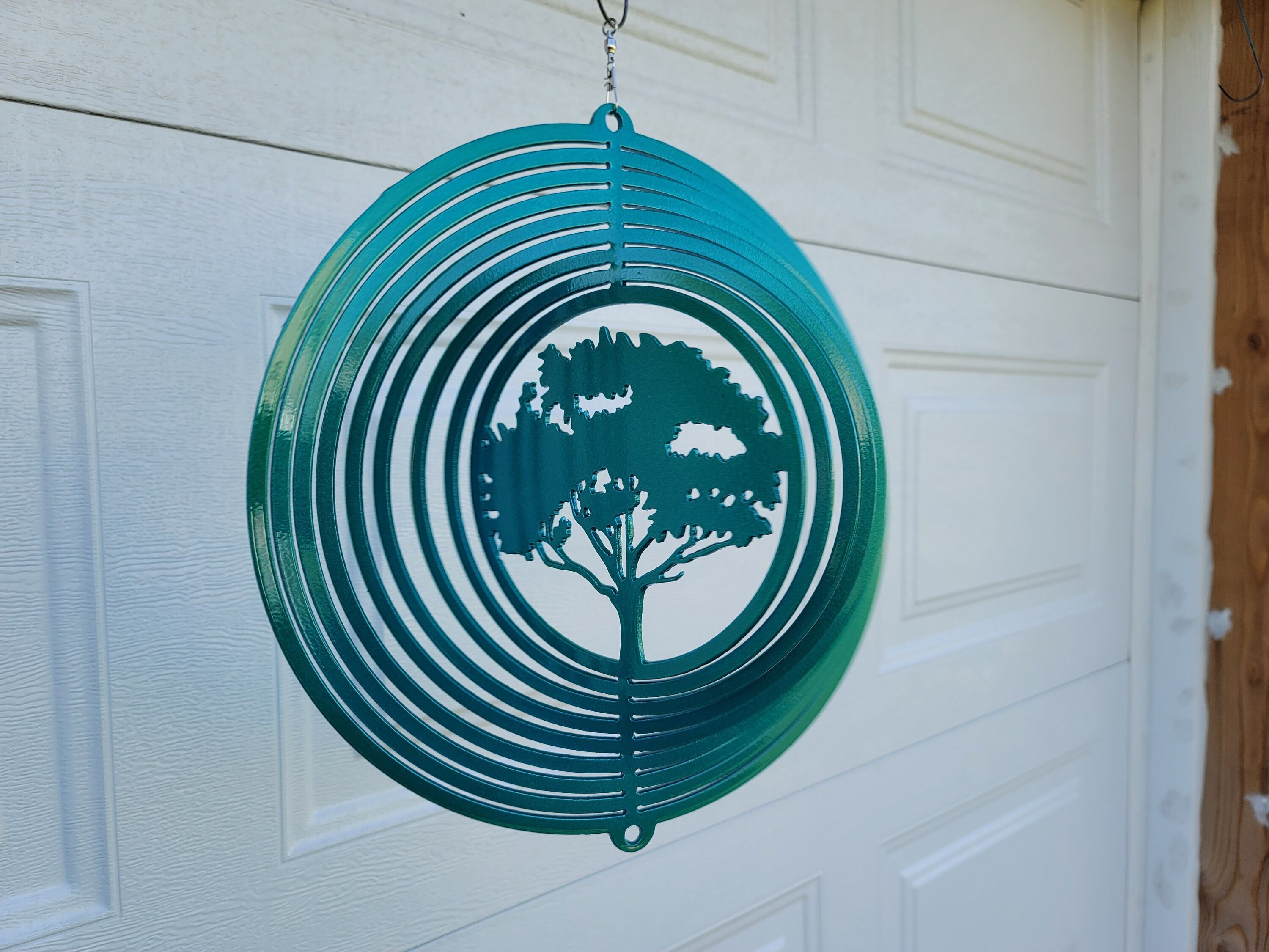 Oak tree wind spinner