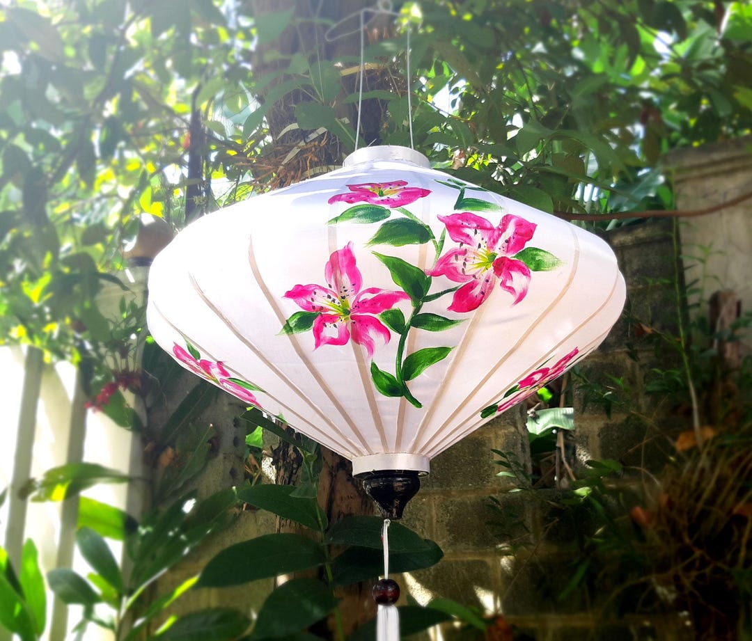Traditional Handpainted Bamboo Silk Lantern 35cm Custom Made Lantern ...