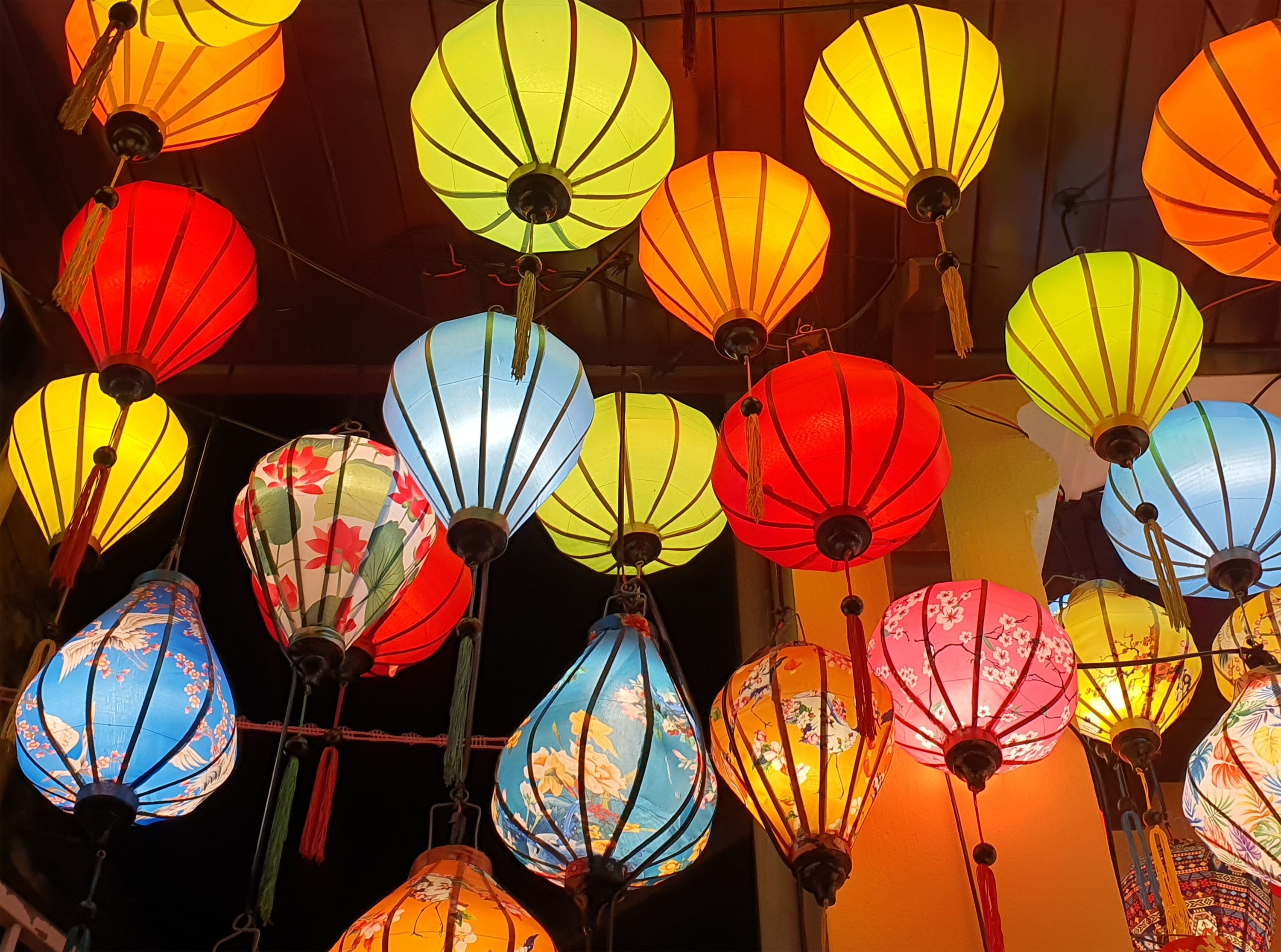 Vietnamese Flying Lanterns