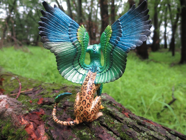 Artistic Model 3D Print Griffin Gryphon Figure Hand Painted Sculpture ...