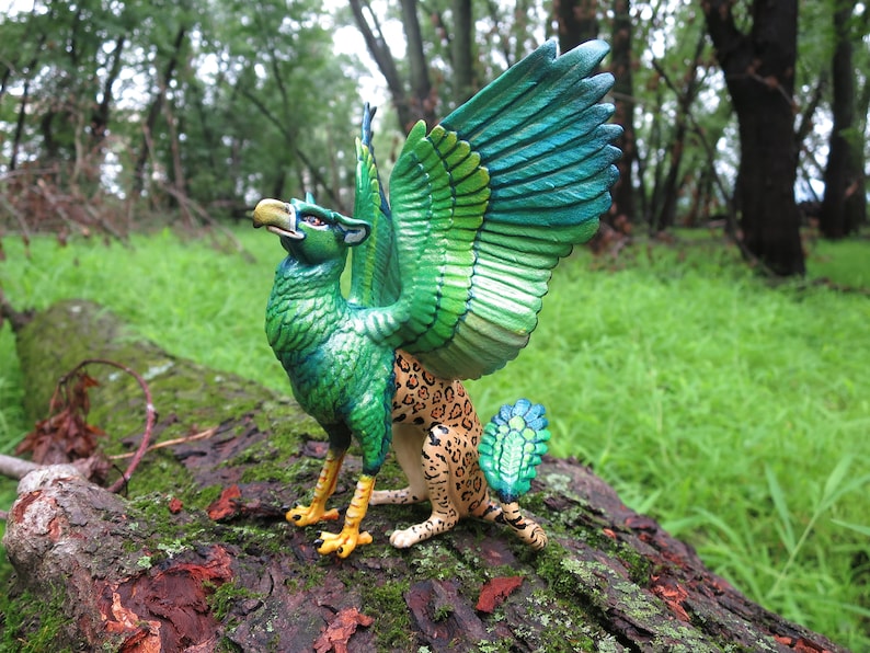 Artistic Model 3D Print Griffin Gryphon Figure Hand Painted Sculpture ...