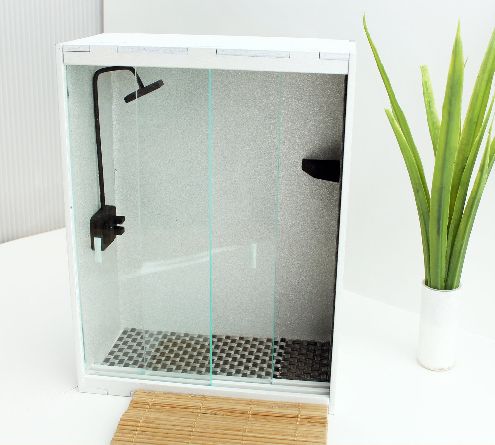 1:12 Scale Shower With Sliding Lucite Doors Miniature Modern | Etsy
