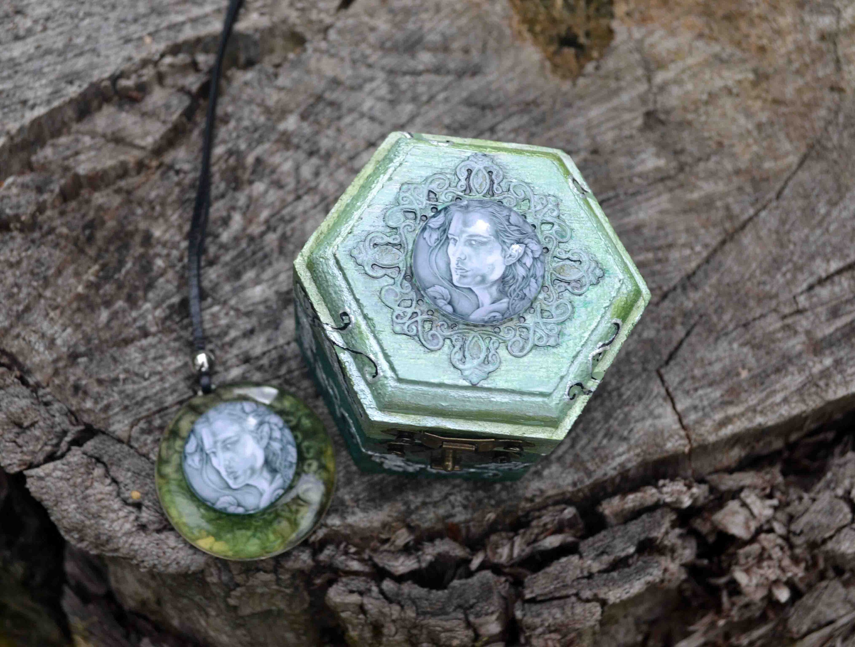 Elven jewellery box and pendant jewelry storage elf | Etsy