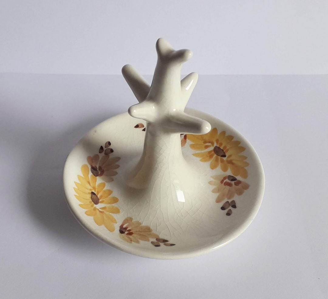 Toni Raymond Studio Pottery Ring Tree - Handpainted Daisy Flowers ...