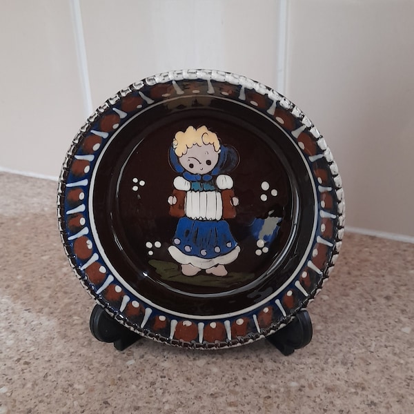 Slipware - Etsy