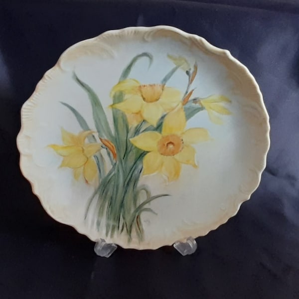 Daffodil Plate - Etsy