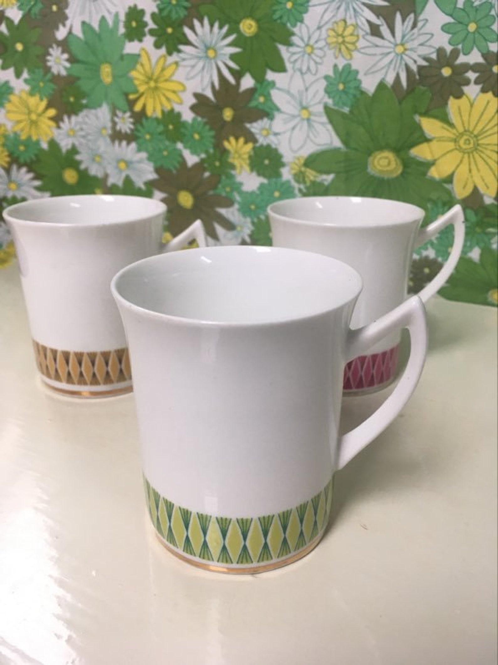 Retro, jaren '60 Elizabethaanse 'Calypso cups x3 Mid Century fijne bone ...