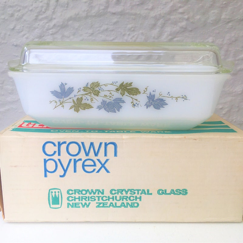 Crown Pyrex - Etsy