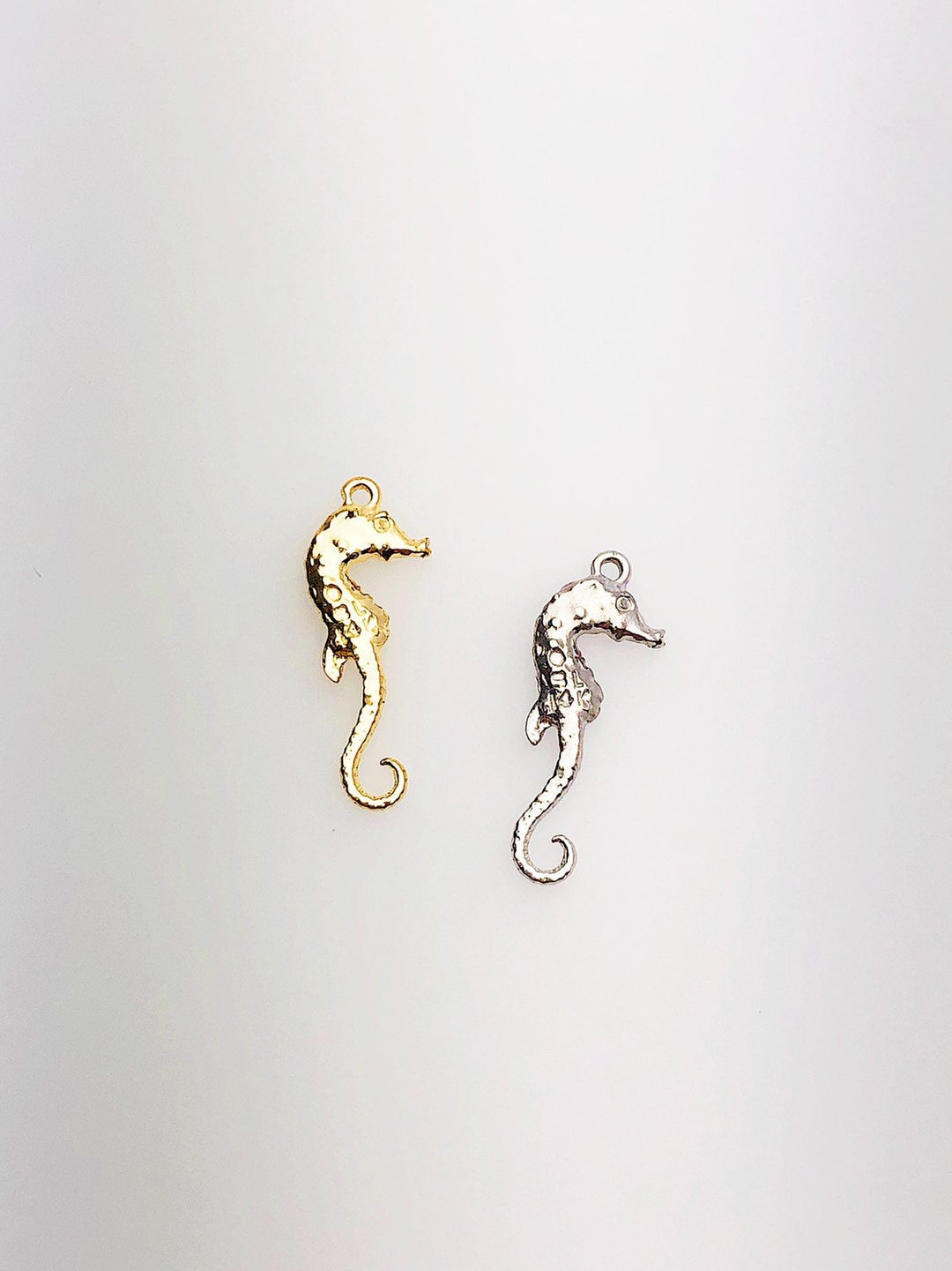14K Solid Gold Seahorse Charm W/ Ring, 5.7x15.4mm, Made in USA (L-7) - Etsy