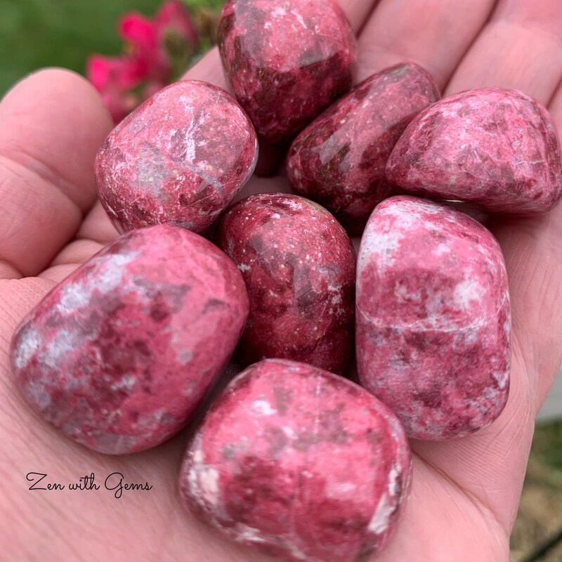 Thulite - Etsy