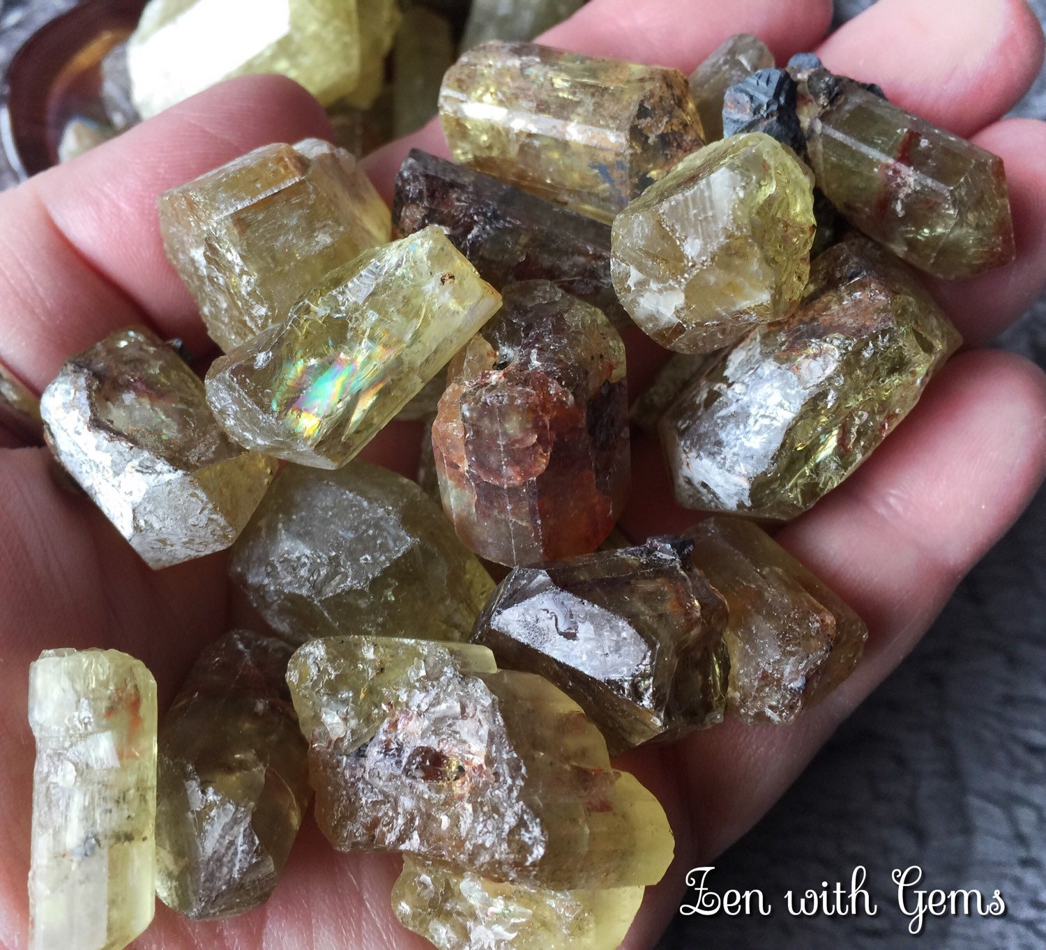 Green Apatite, Natural Apatite, Rough Apatite, Crystal Grid, Chakra ...