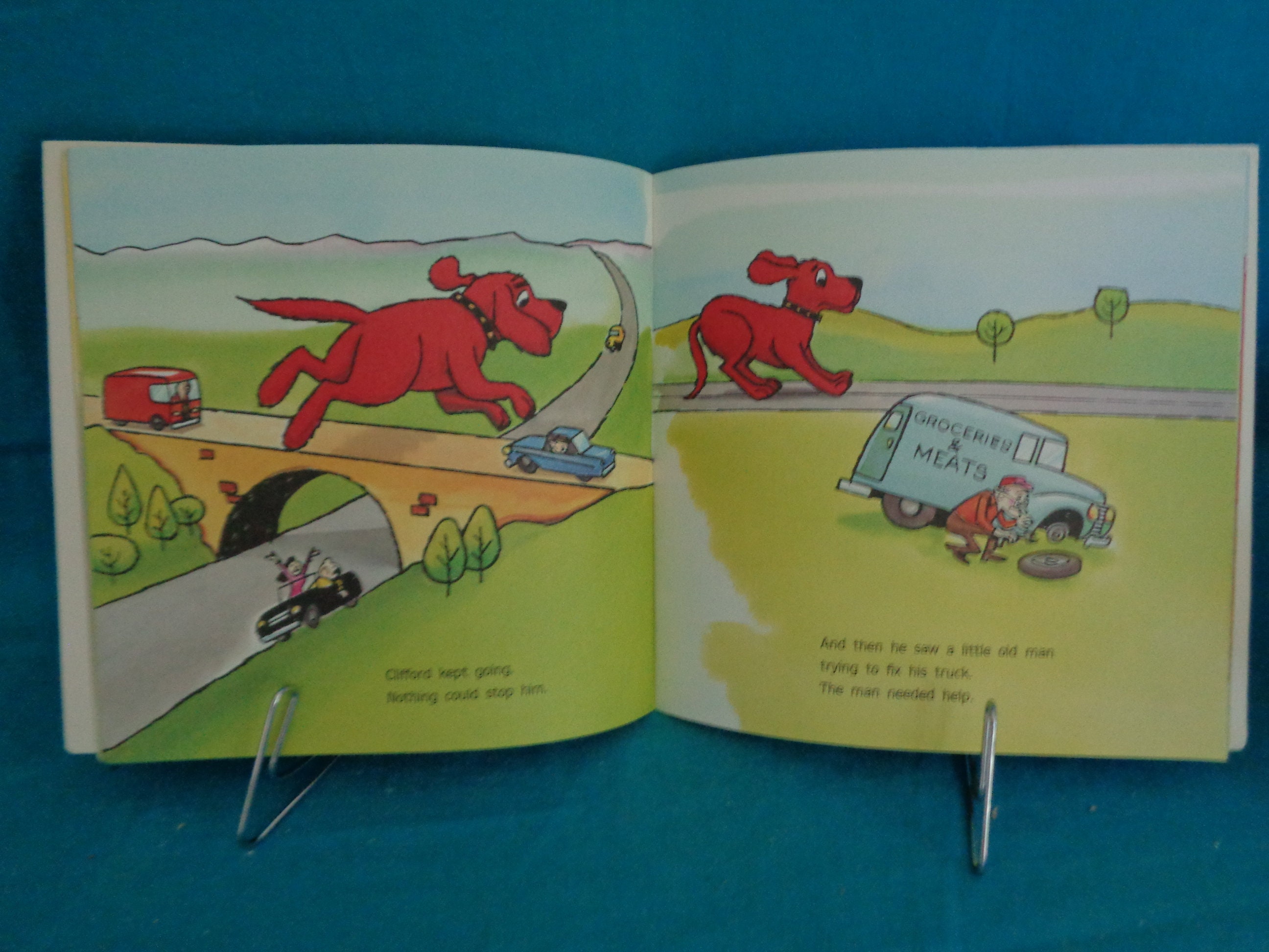 Vintage Clifford Takes a Trip book by Norman Bridwell | Etsy