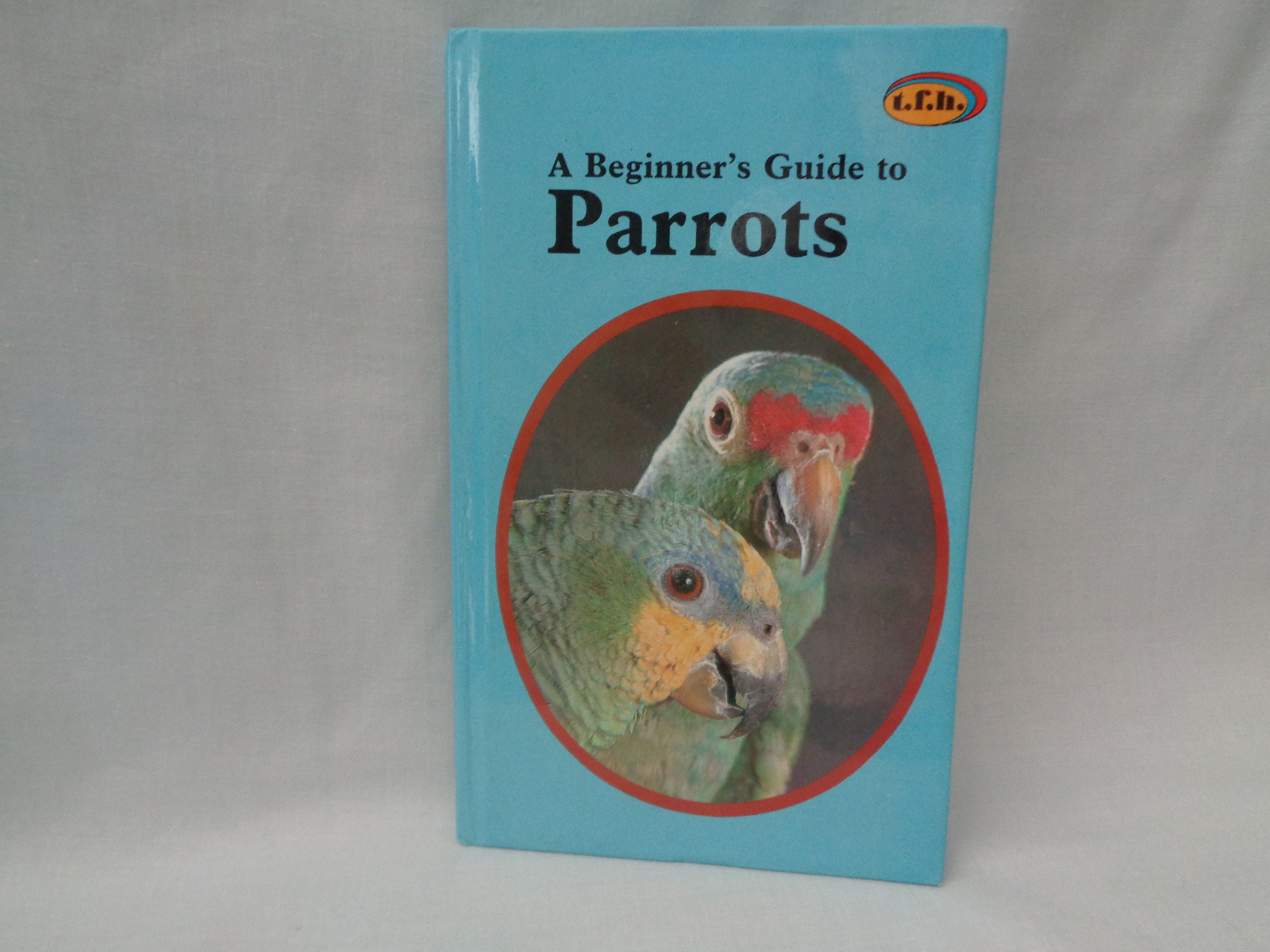 Vintage 1986 A Beginner's Guide to Parrots Book by Marshall Naigh - Etsy