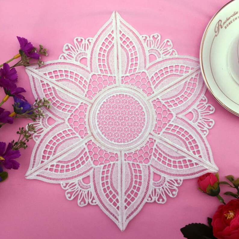 FSL Snowflake Doily Free Standing Lace Machine Embroidery Designs ...