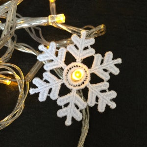 FSL Mini Snowflake Lights Free Standing Lace Christmas Ornament Machine ...