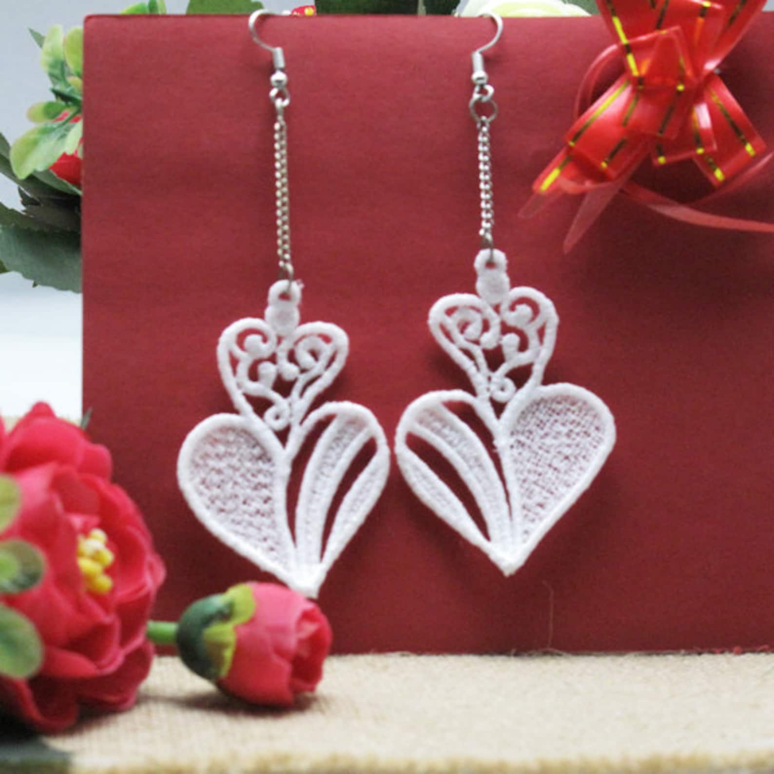 FSL Heart Earrings Free Standing Lace Machine Embroidery Designs ...