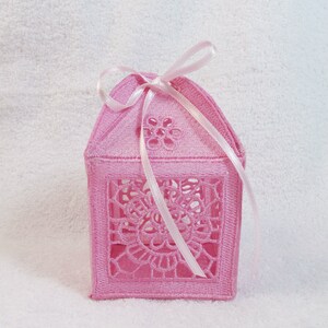 3D FSL Gift Box Free Standing Lace Flower Machine Embroidery Designs ...