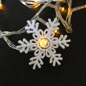 FSL Mini Snowflake Lights Free Standing Lace Christmas Ornament Machine ...