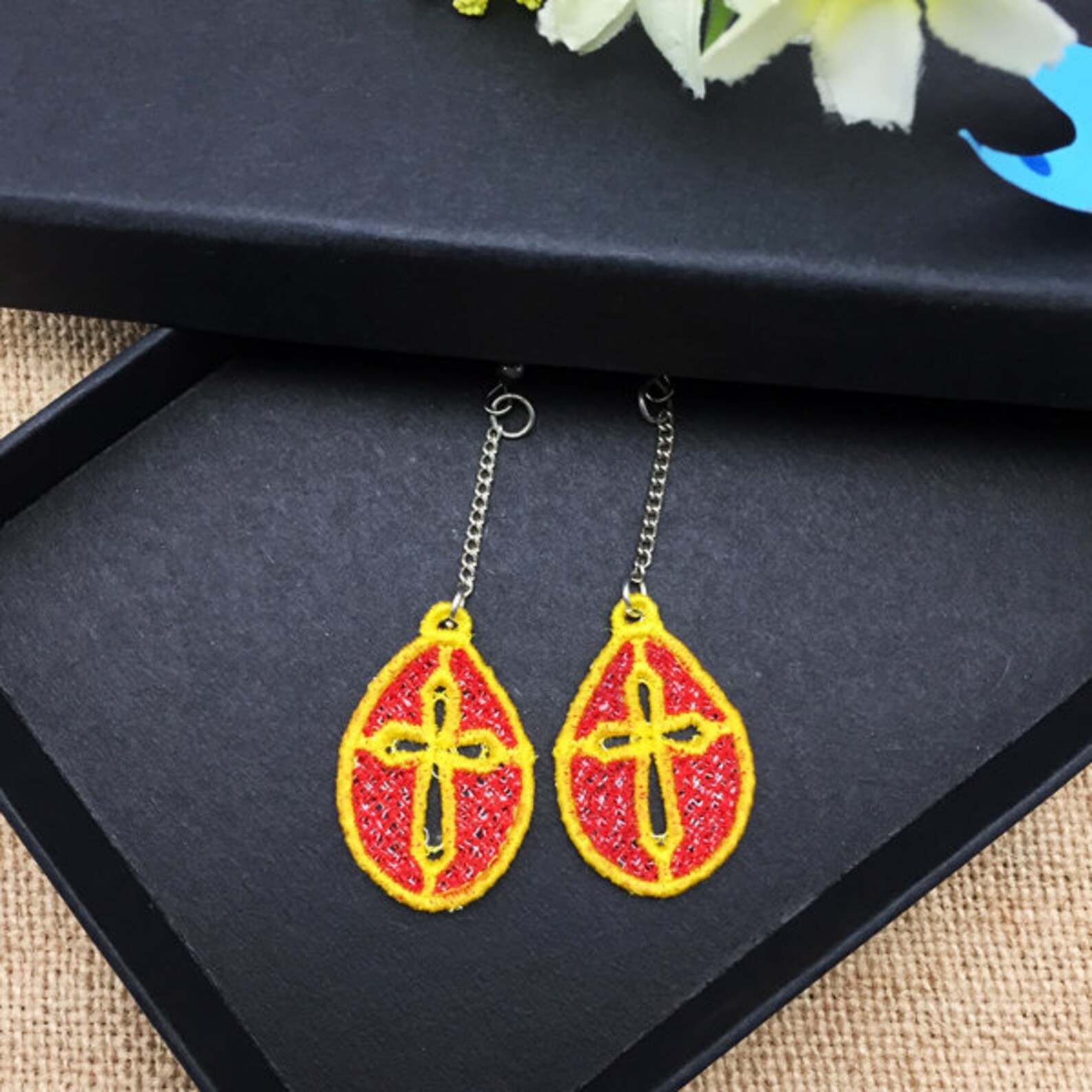 FSL Easter Earrings Free Standing Lace Machine Embroidery - Etsy