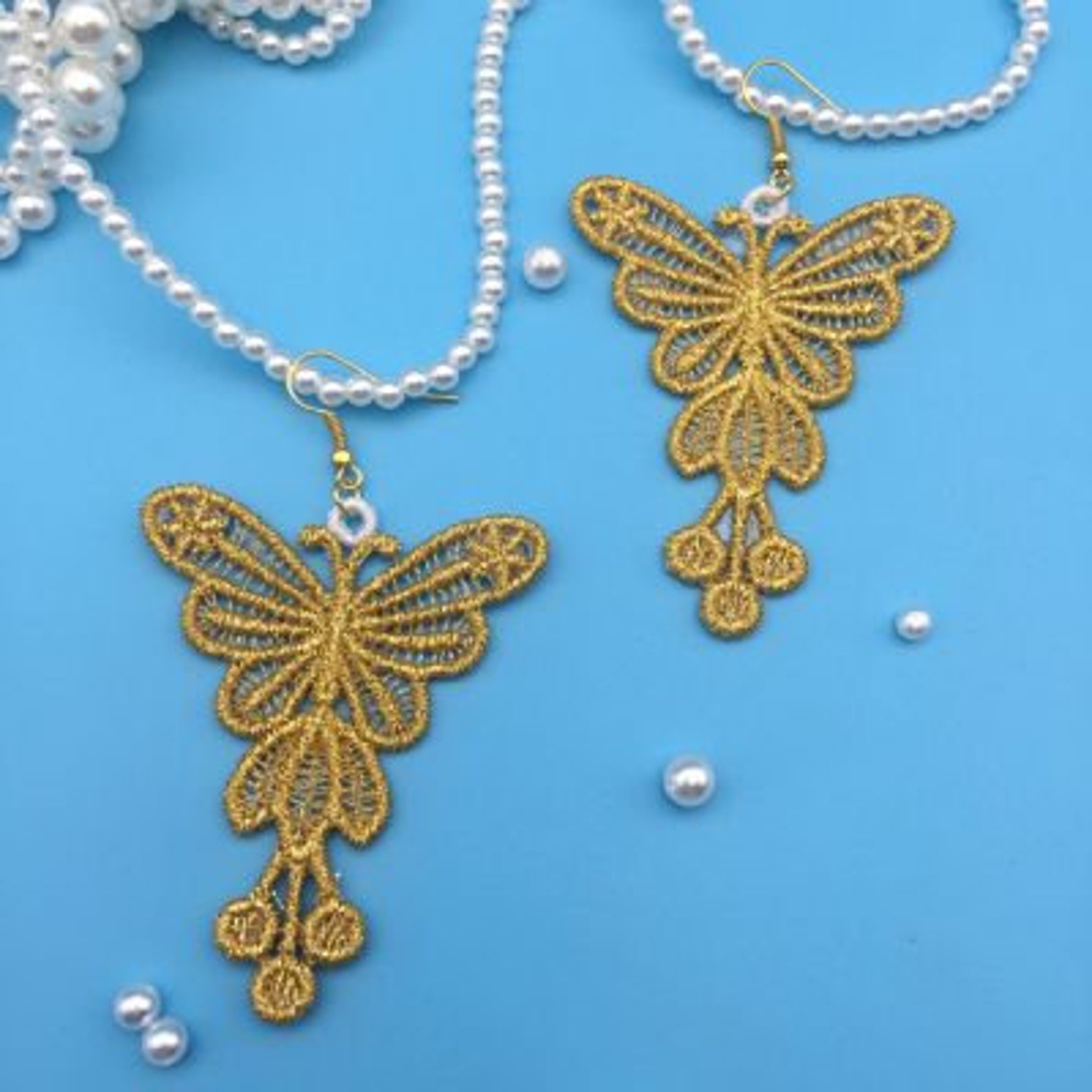 FSL Earrings and Pendant Free Standing Lace Machine Embroidery | Etsy