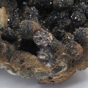 Beta-type Quartz on Goethite, on Quartz Crystals, With Mimetite and ...